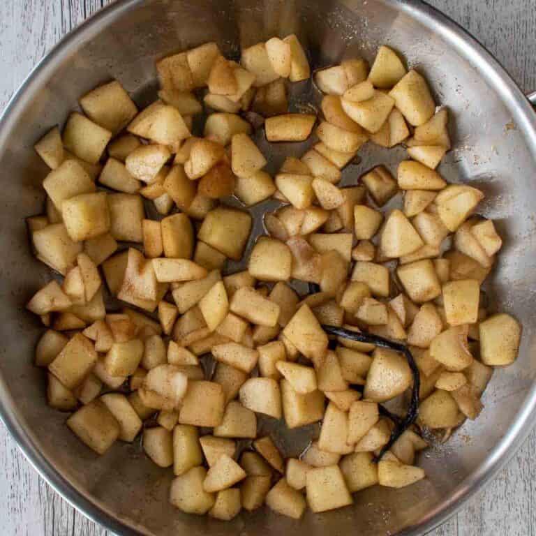 Easy Apple Compote Recipe - Simply Perfect!